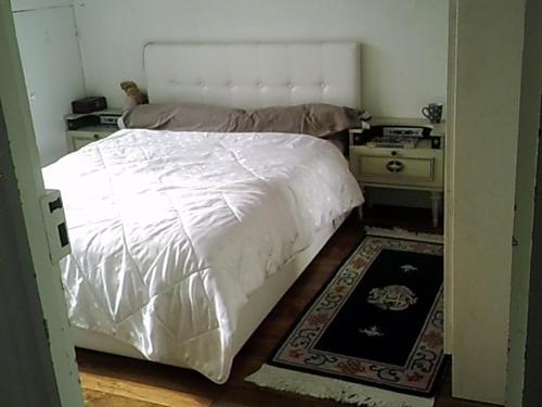 Appartement cosy la varenne - Pension de famille, 5 Villa Mariotte ...