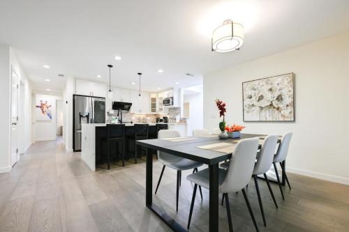 Marbella Lane - Exquisite Home 3br - Mountain View, CA