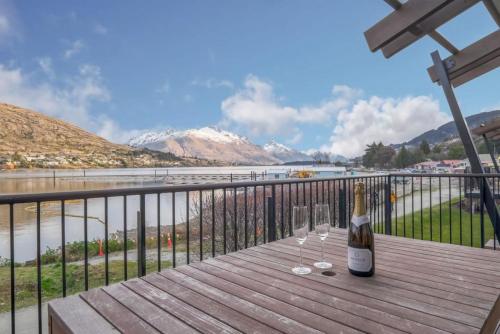 Marina Views - Apt 207 Opposite The Lake Front - Queenstown