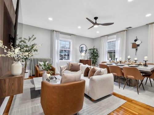 The Harvard Loft With Game Room And Free Parking Near Harvard Square - Boston, MA
