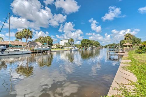 Waterfront Home On Canal W/ Dock & Pedal Boat! - Crystal River, FL