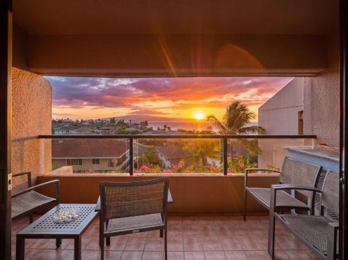 Top Floor Corner Unit Across From The Ocean At Kahana Villas West Maui - Kapalua, HI