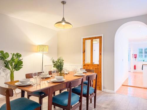 New - Luxury 3 Bedroom Townhouse - Canterbury City Centre - Canterbury