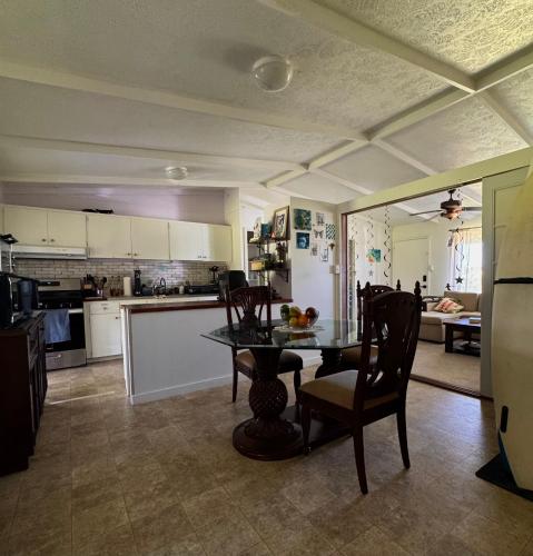 Master Suite With Private Bath 15 Min Drive To Beach - Hilo, HI