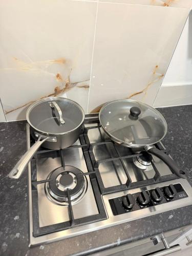 Warm & Comfy Double Room Very Close To Town Centre - Luton