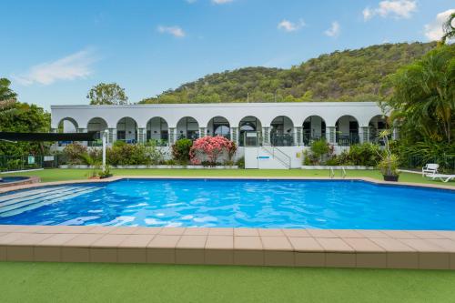 Standard Twin Studio Apartment - Picnic Bay