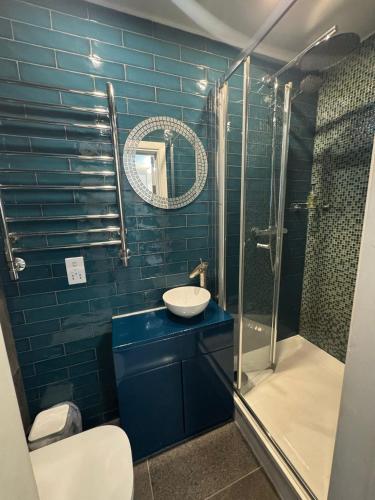 Dancenter Hotel, Newquay - 뉴키