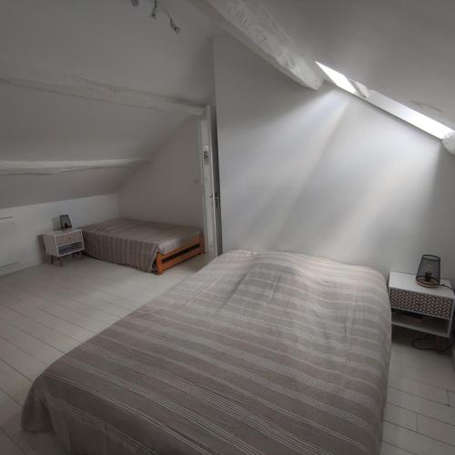 Le Toit du Lac - Tennis, Piscine et Vue sur le Lac - Location ...