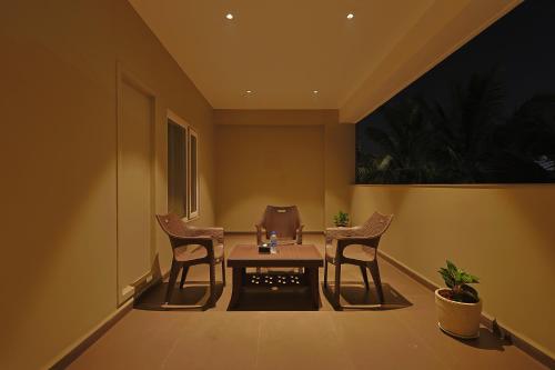 Len R Inn - Belagavi