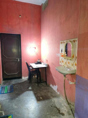 Singh Homestay And Dormatary - Prayagraj