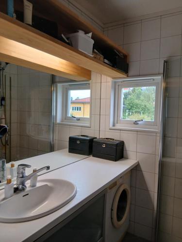 Cozy Double Room I - Near Beaches, Norway Cup & Tons Of Rock - Oslo