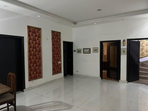 Hotel In Lahore - Lahore