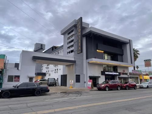 Hotel Frontera Baja - Mexicali