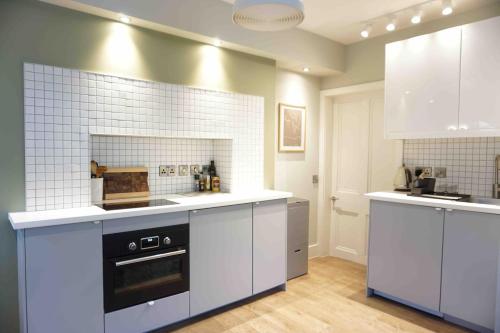 Fully Licensed Studio In Peaceful Neighbourhood - Edinburgh