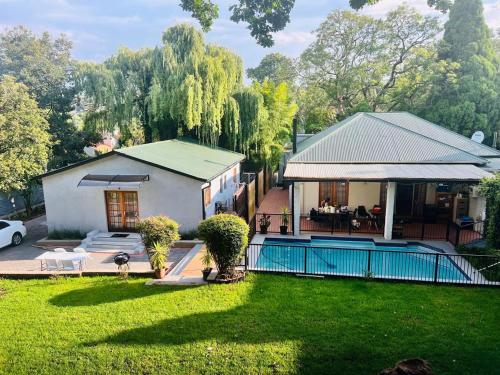 Melville Koppies View Guest House - Johannesburg