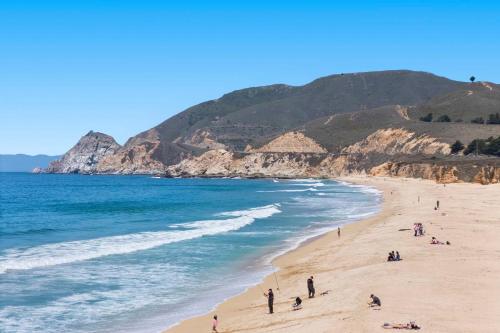 Oceanview Beach Home Walk To Beach Trails Food Family Activities - Half Moon Bay, CA