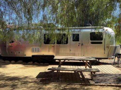 Airstream At Tree Ranch Grove Paradise - Ojai, CA