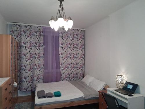 Just Room In Flat Near Royal Lazienki Park - Varsovia
