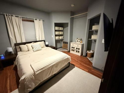 Chic Boho Groundfloor 2br In Town - Fairbanks, AK