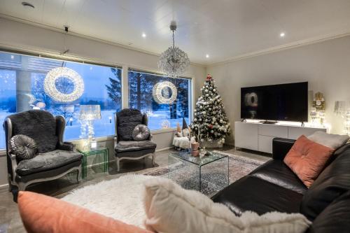 Arctic Riverside Home - Rovaniemi
