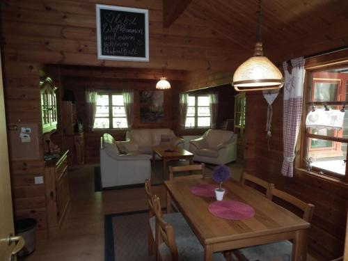 Holiday Home Wunderschones Ferienhaus Am Waldrand By Interhome - Bad Arolsen