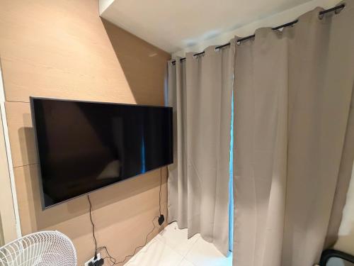 Grass Residences Tower 1 Big Room 2 Bed Xl - Quezon City