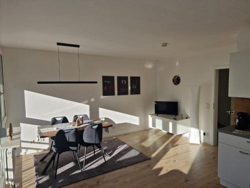 40 M2 Appartement Nurnberg Ost Mit Balkon 8 Min By Car To Expo Modern Stay Highspeed Wlan Quiet And - Nuremberg