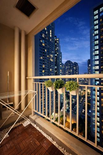 Chill Stay 2br | Madison Park Apt By Host Jess - 자카르타