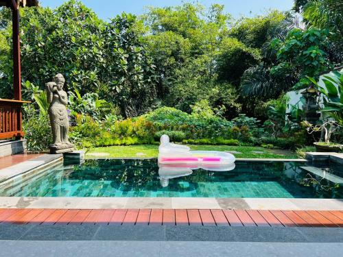 Villa Budi Private Jungle View - Ubud
