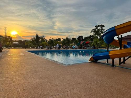 Thani Beach Udon Thani Phen 41150 Thailand Nord øSt - Mueang Udon Thani District