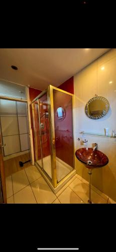Zen Suite - Leicester