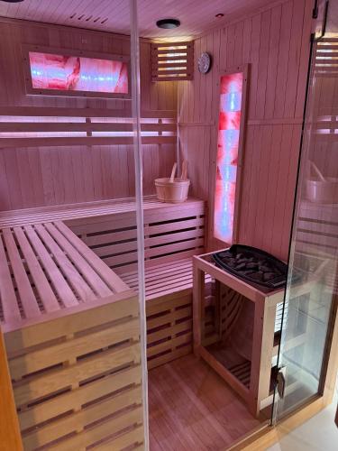 Anielski Apartament Z Jacuzzi I Sauna Nowy 2 Sypialnie Relaks & Spa - Cracovie