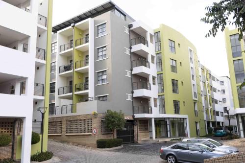 Nosu Stunning 2bed Apartment - Midrand