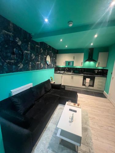 The Emerald Aura Stay By Cambridge Central Station - Cambridge Station Road
