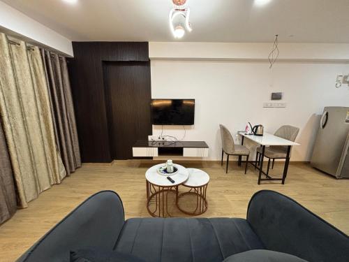 Flat Near Airport, Beautiful Studio - Pune