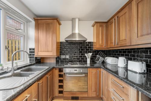 Contractor Stays - Halifax 3bed House - Sleeps 5 - Driveway Parking - Halifax, Royaume-Uni