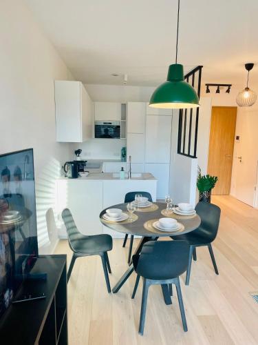 Practical One Bedroom Flat With Terrace And Parking - Luxemburgo