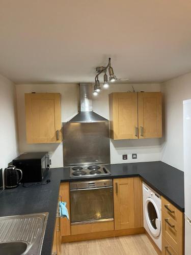 2 Bedroom Apartment Near Wolverhampton Train Station - Wolverhampton