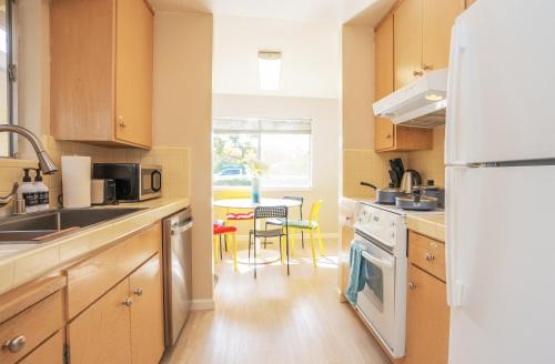 Spacious Mountain View Dt 3br Gem - Great For Work & Family - Santa Clara, CA