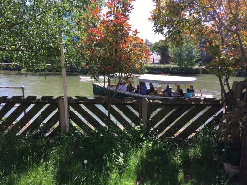The River Flat - Oxford
