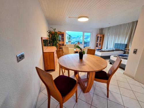 Geraumige Wohnung Mit 4 Betten Und Balkon - Mainz