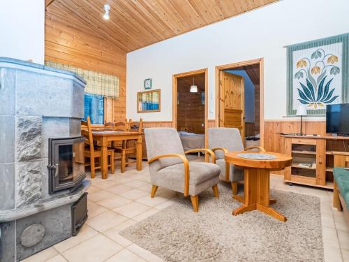 Holiday Home Villa Kuukkeli By Interhome - Kuusamo