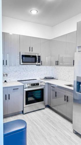 Stylish Studio Apt-outside Nyc - West New York, NJ