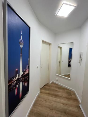 Zentrales Und Renoviertes Apartment Nahe Medienhafen Mit Balkon - Düsseldorf