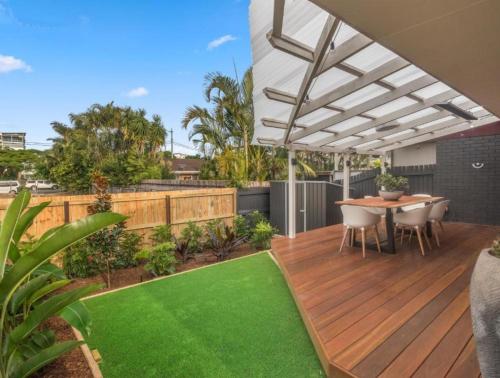 The Mooloolaba Gallery - Mooloolaba