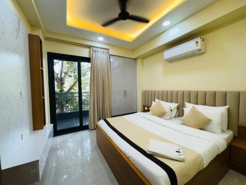 The Grand Hotel Akshay - Gurugram