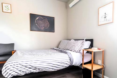 Cozy Micro Suite Unit 10 Sleeps 2 Minutes To Downtown - Tacoma, WA