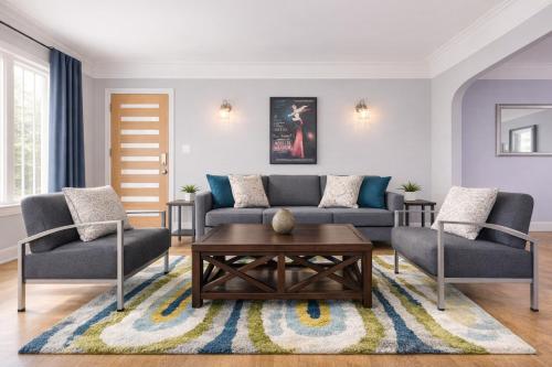 Modern La Home Near Museums, Dining & Downtown - Los Angeles