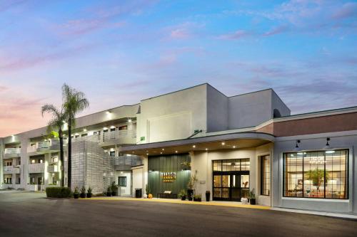 Tiller House, Laguna Hills, A Tribute Portfolio Hotel - Laguna Beach, CA