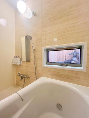 Up To 8 People , 65square , 10minutes By Train To Namba , Japanese Garden In The Courtyard , Family- - 堺市